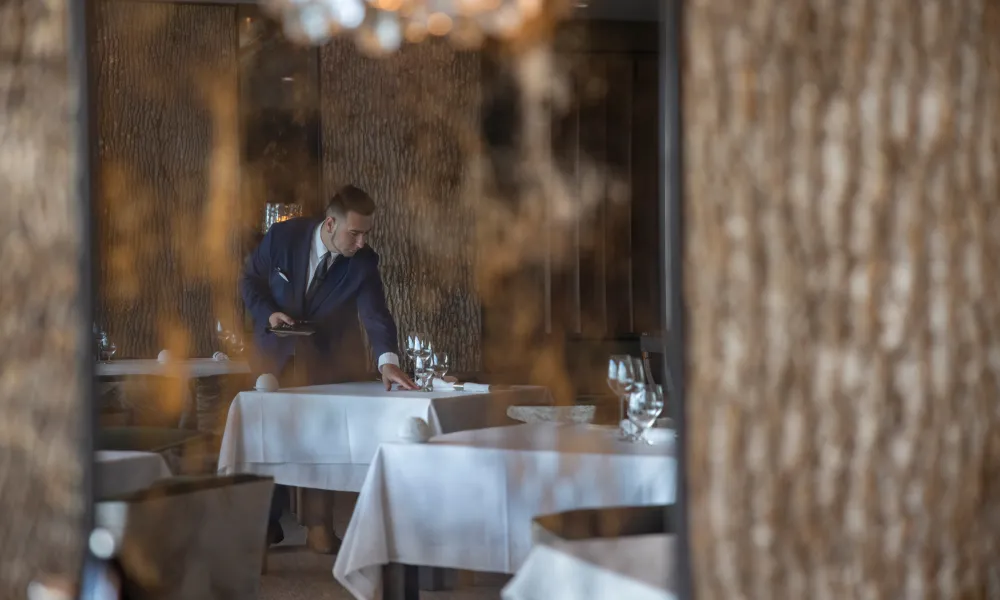 Line and Banquet Cooks + Banquet Servers | Crystal Springs Resort